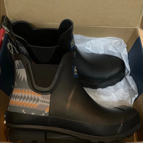Pendleton | Shoes | New Pendleton Ladies Chelsea Rain Boot | Poshmark